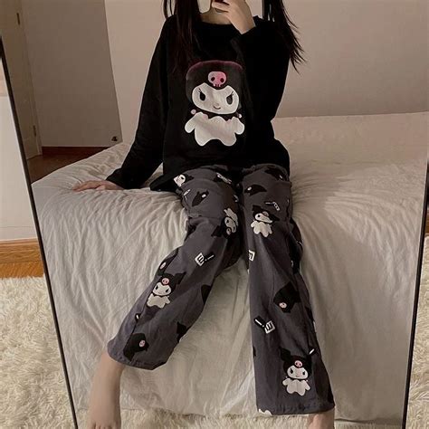 Kawaii Hello Kitty Women Kuromi Winter Warm Flannel Pajamas Thick Coral Velvet Sanrio Cosplay