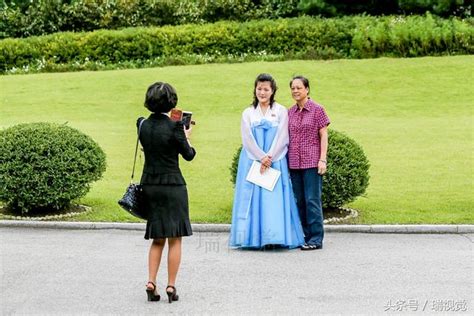 朝鮮女導遊與中國大媽拉家常：談笑風生親如一家 要不做兒媳婦吧 每日頭條