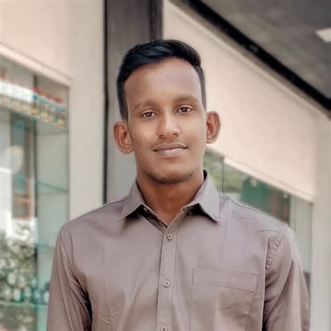 Ayoob Ayoob Pallimukku • Threads Say More