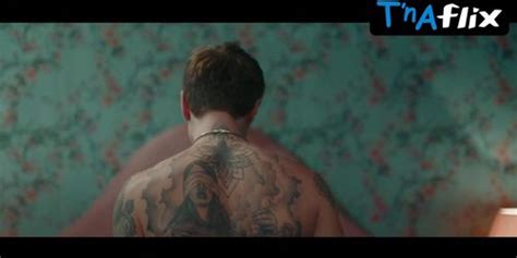 Bella Thorne Underwear Scene In Time Is Up Tnaflix Com