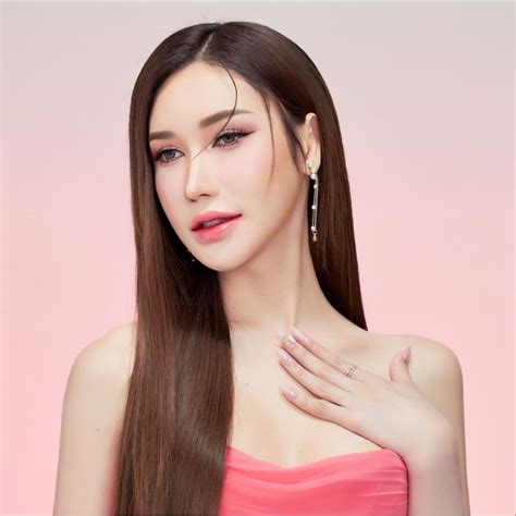 ครูเต้ย อภิวัฒน์ Home Facebook