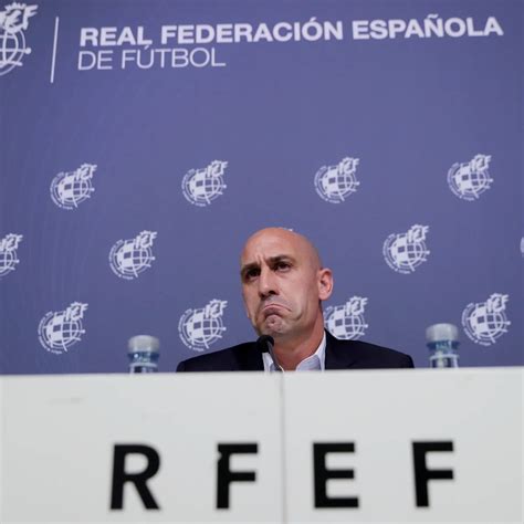 Buque Unión De La Marina Peruana Zarpa En Primera Travesía De Diez