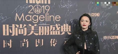 Cosmo时尚盛典生图曝光！姚晨造型老气，倪妮被网友吐槽发际线