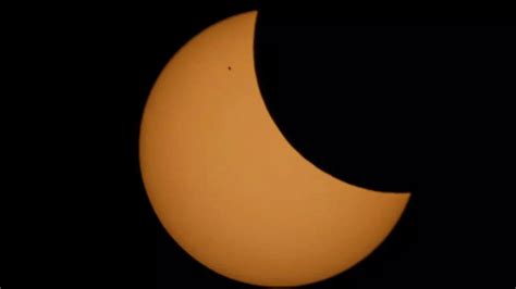 What Causes A Solar Eclipse The Science Behind It