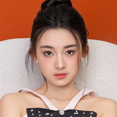 易雯 合作模特 模特写真图片 克拉女神美女图片官网