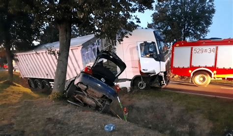 Tragedia na przejściu dla pieszych Nie żyje 70 letnia kobieta