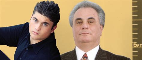 Sob O Olhar Do Fbi Ator Joey Barbella Viverá John Gotti Na
