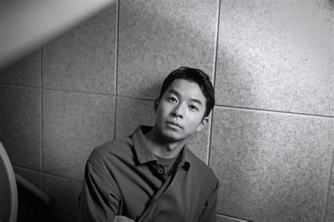2ページ目 演劇界の重鎮の舞台に6度目の出演 「実直に、舞台で、人間を生きる」 仲野太賀に“ハマり役”が多いワケ 写真 1枚目