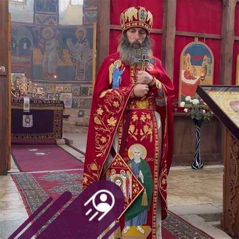 ჩვენი ტკბილი მოძღვრის სულიერი შვილები სამონაზვნე დედა ნინო და მონაზონი თებრონია ტაძრიდან