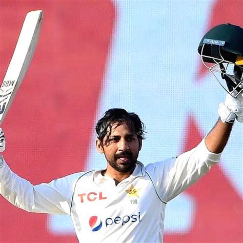 Free Photo Pak Vs Nz 2nd Test Sarfaraz Ahmed Calls Karachi Century