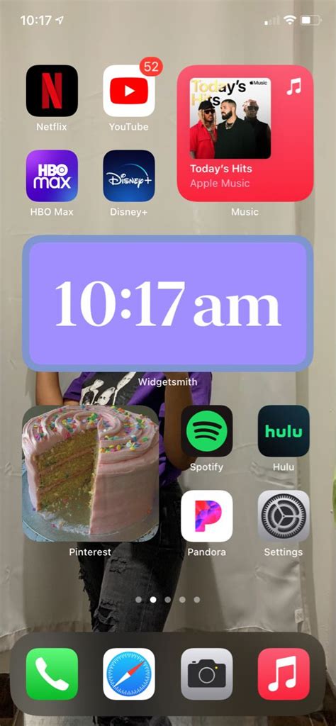 Pin By Jana On I P H O N E L A Y O U T S Iphone Layout Apple Music Disney Music