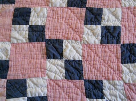 1000 Images About Three Color Quilts On Pinterest