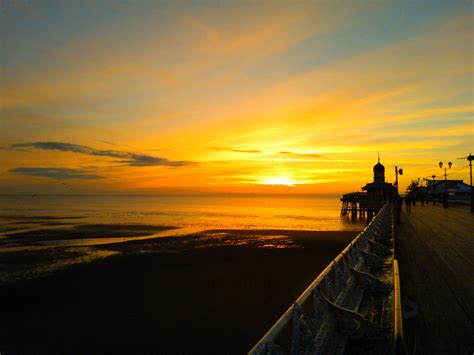 Wallpaper Sunlight Sunset Sea Bay Sky Beach Sunrise Evening