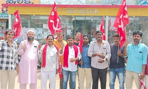 Cpi Protests Harbouring Of Anti Social Elements In Ac Bus Shelters