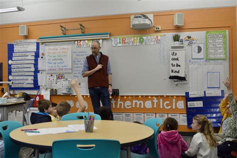 Discovering Real World Math Applications Seven Hills School Discovering Real World Math Applications Seven Hills School