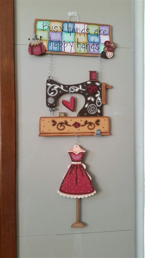 19 Amazing Sewing Room Wall Decor Ideas You Ll Definitely Love Artofit