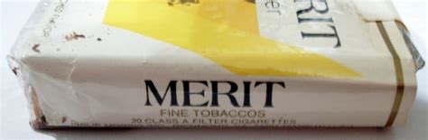 Merit Filter King Size Vintage American Cigarette Pack Cigarette