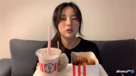 [클립]네덜란드에서 Kfc 먹방한다 🌷 아프리카tv Vod