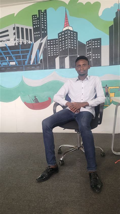 Michael Oladapo On Linkedin Freelancewriting Linkedln Writer Freelancing Linkedin