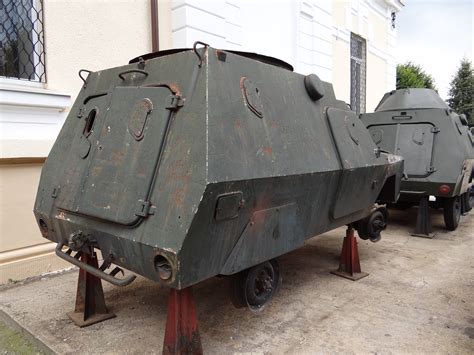 Abi O Struțo Cămilă Dintre Tanc Si Aro Aro 4×4