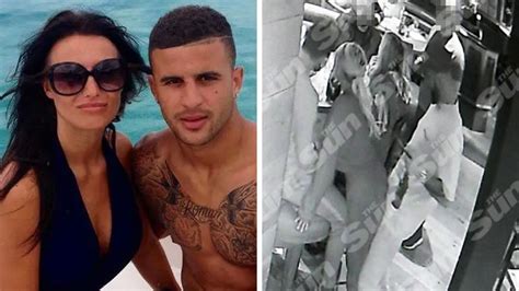 ‘hes A Dk Manchester City Star Kyle Walkers Wife Responds To