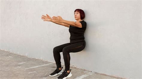 Benefits Of Wall Squats For Weight Loss 5 Reasons Why You Should Do It
