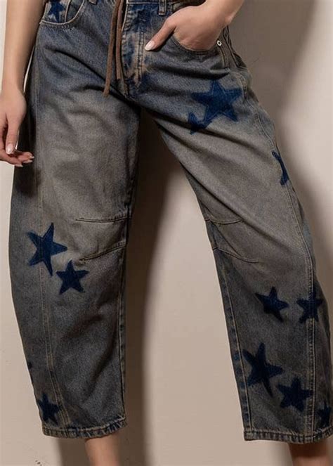 Urban Daizy Sea Of Stars Barrel Jeans The Periwinkle Shoppe