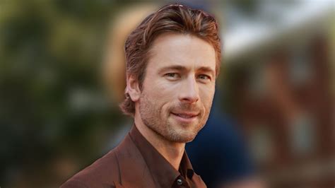 ‘chad Powers First Look At Glen Powell In Hulu Comedy Series Based On