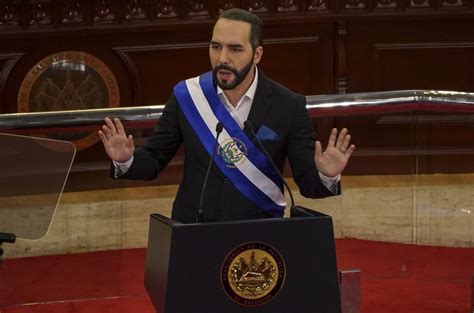 Empresas piden a Bukele desistir de reelección inmediata por
