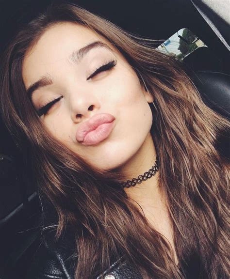 Kiss You Haileesteinfeld Hailee Steinfeld Hailee Steinfeld Style