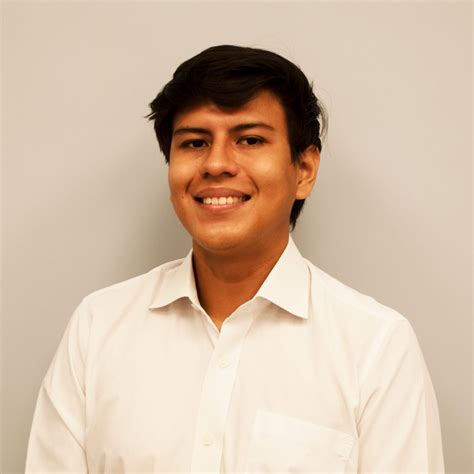 Joan León Auxiliar De Servicios Escuela Superior Politécnica Del