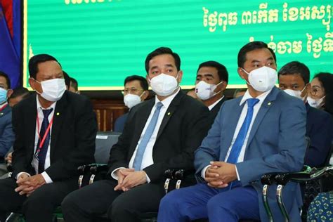 ឯកឧត្តម អ៊ុន ចាន់ដា អភិបាលនៃគណះអភិបាលខេត្តកំពង់ចាម អញ្ជើញចូលរួម អបអរសាទរ