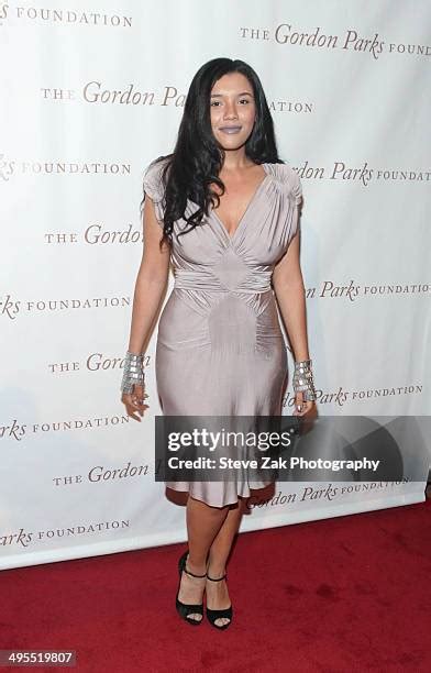 149 Vanessa Bronfman Photos And High Res Pictures Getty Images