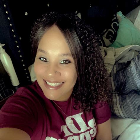 Devonna Wise Devonna Wise Added A New Photo