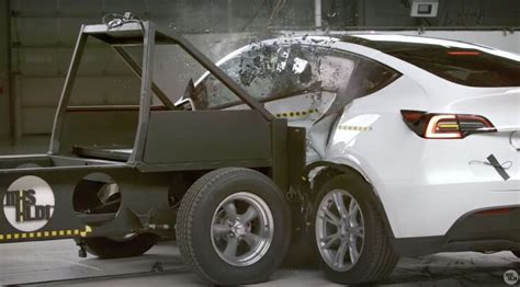 Safety Dance Japanese Brands Score Big In Iihs Tests The Truth About