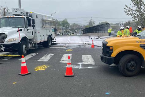 Gas Tanker Crash Leads To Fiery Explosion On I 95 In Connecticut