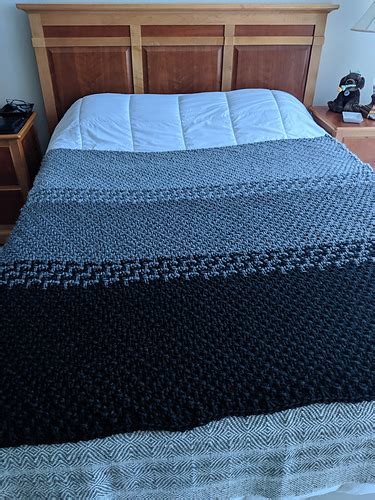 Ravelry Cosy Sunday Fade Blanket Pattern By Katrina Walser