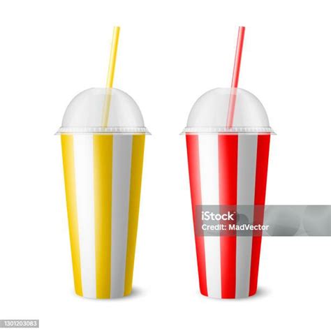 Vector 3d Realistic Paper Disposable Cup Set Untuk Minuman Minuman