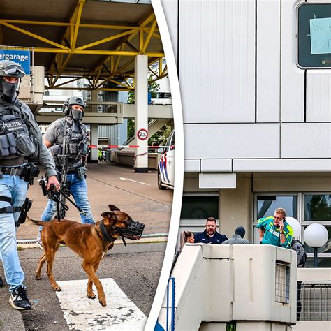 Anna Verschool Zich Urenlang Met Collegas In Een Kantoor Van Het