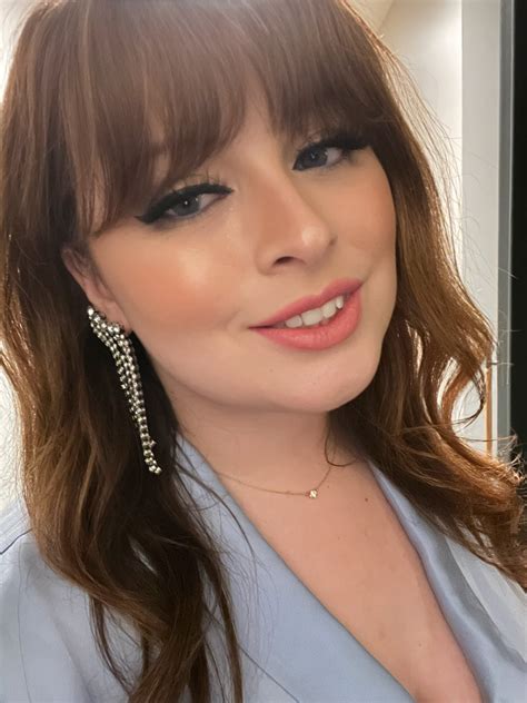 TW Pornstars 1 Pic Bea York Twitter Shes A 10 But Shes Kinda