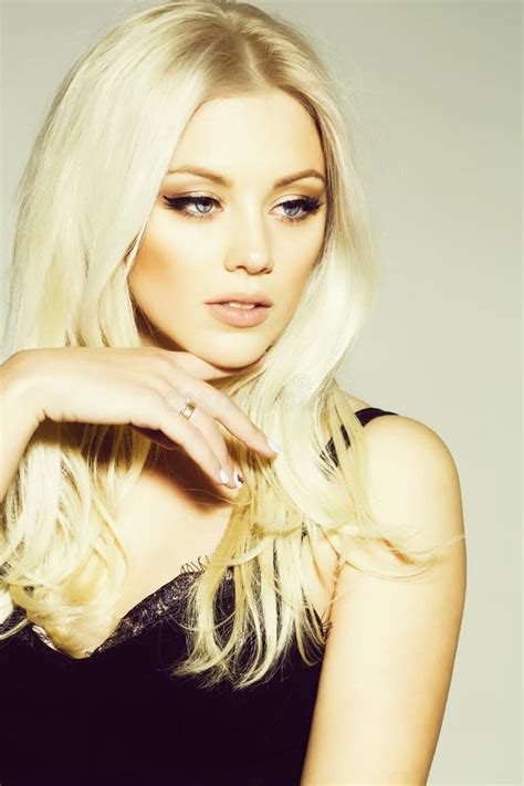 Pretty Platinum Blonde Girl In Black Stock Image Image Of Glamour Platinum