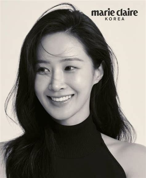 少女時代 ユリ、グラビアで多彩な表情を披露心境の変化を明かす「自身を受け入れるようになった」