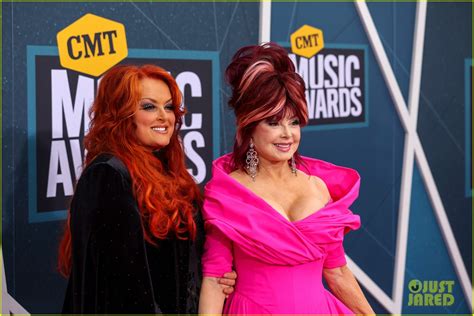 Photo Wynonna Judd Naomi Judd Cmt Music Awards 11 Photo 4743057