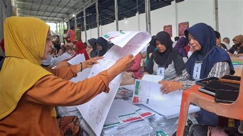 Jelang Pemilu KPU Tuban Mulai Lakukan Pelipatan Lembar Surat Suara Surya Co Id