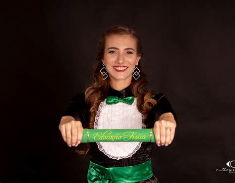 Suelen Resque On Behance