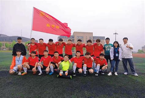 武汉晴川学院商学院