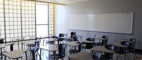 Exclusive Teacher Threatens To Sue Immigrant Mom Who Objected To Woke Curriculum Ijr