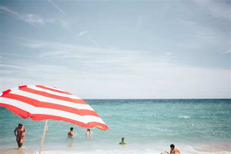 無料画像 People On Beach ビーチ 傘 休暇 空 夏 海岸 観光 旗 カリブ海 砂 地平線 シェード