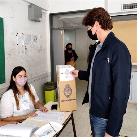 Galería De Fotos El Momento En Que Votaron Los Referentes Políticos Y