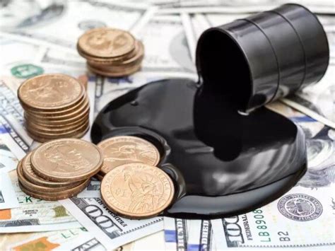 النفط يرتفع بأكثر من 2 بفعل العقوبات الأمريكية الجديدة الأسبوع